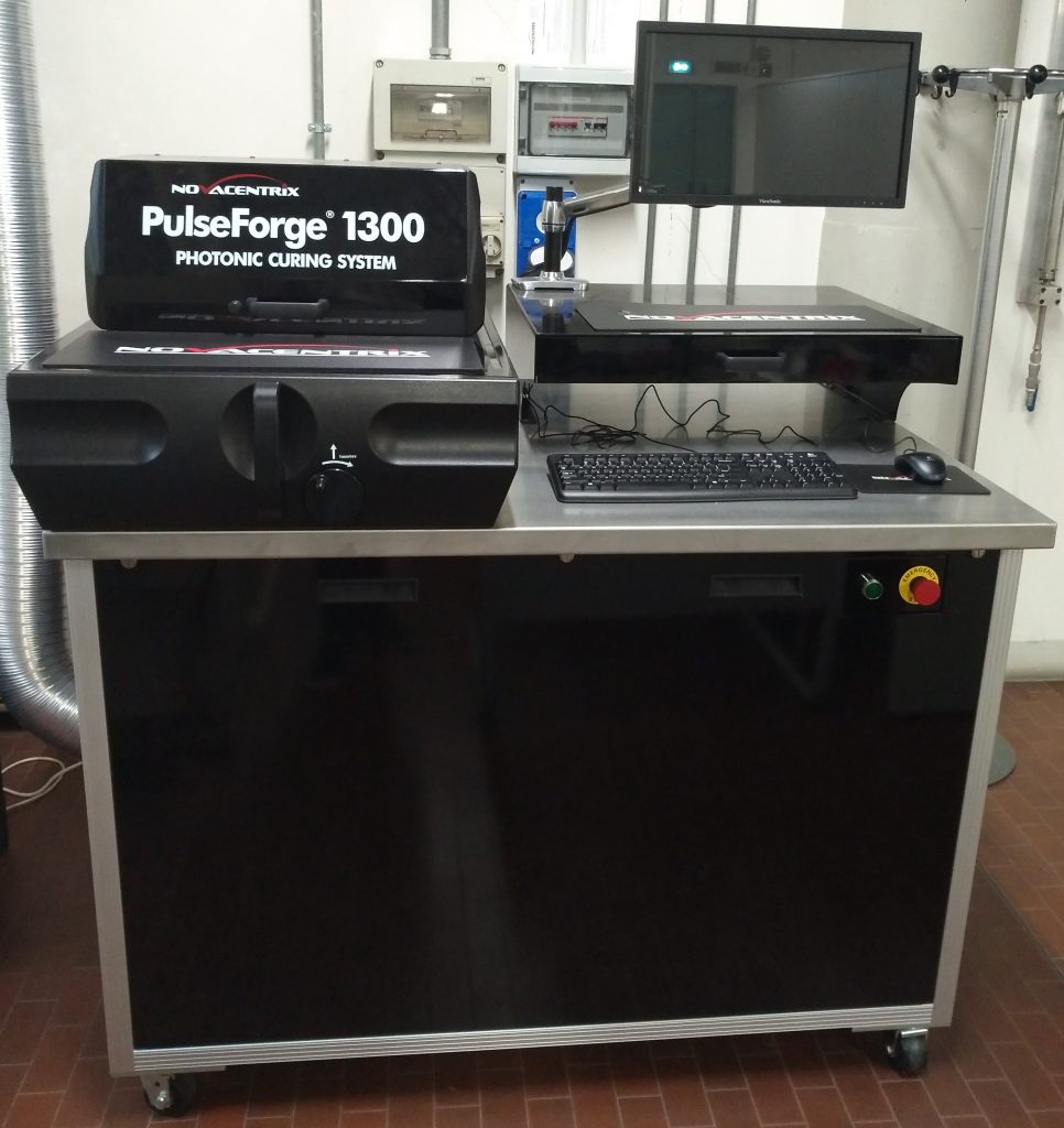 Additive manufacturing through aerosol jet printing